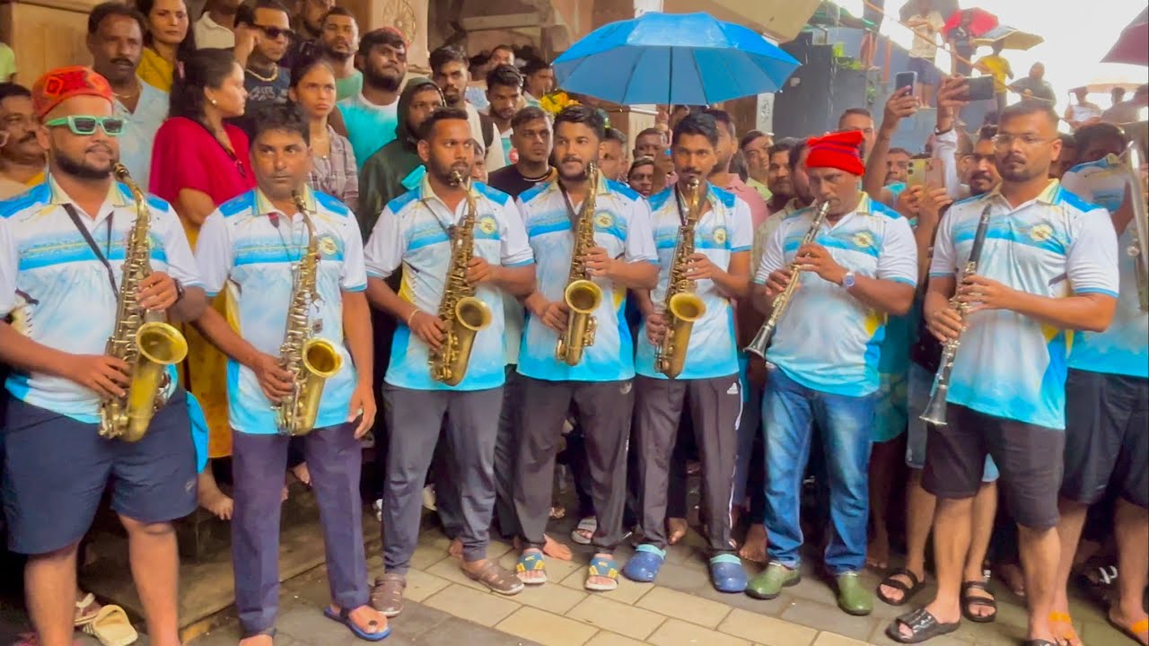 सगळ्यां Artist ने जबरदंस्त वाजवलं एकदंम मस्तंच | Samgadevi Brass Band ...