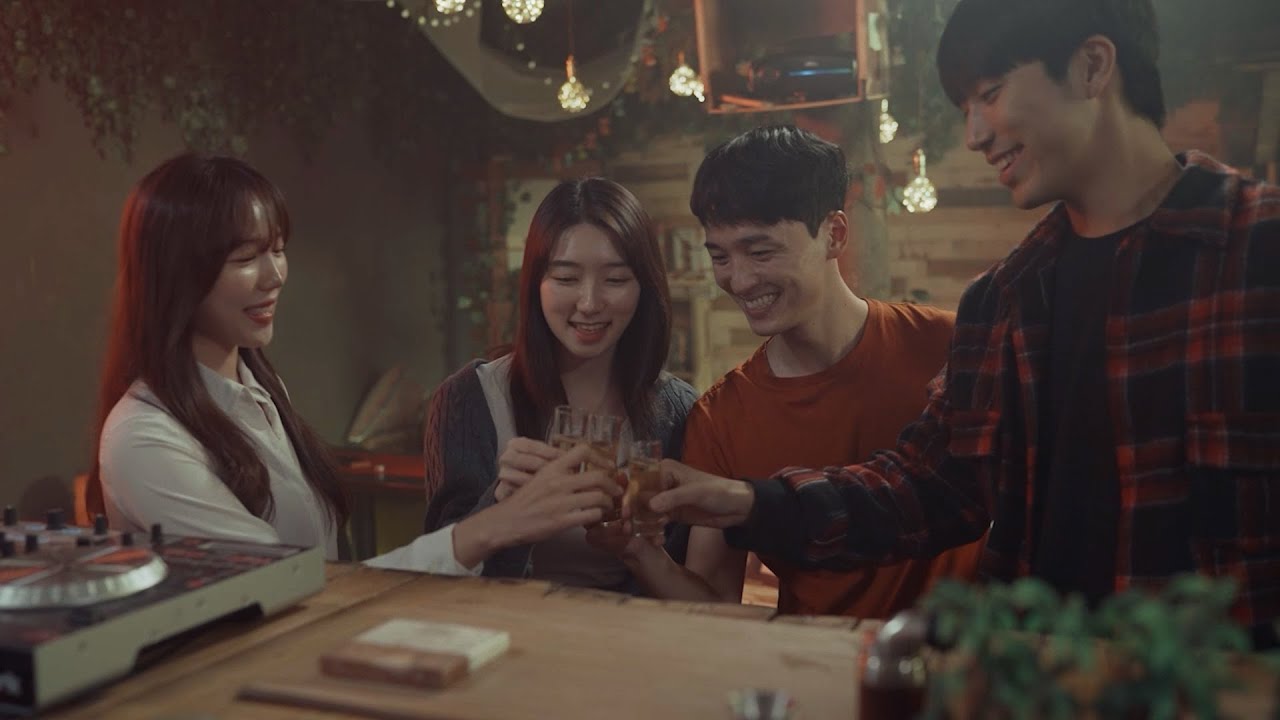 단편영화 - SOMEWHERE IN BETWEEN - 한국에서 적응해 나가는 한일 혼혈아의 이야기. - YouTube