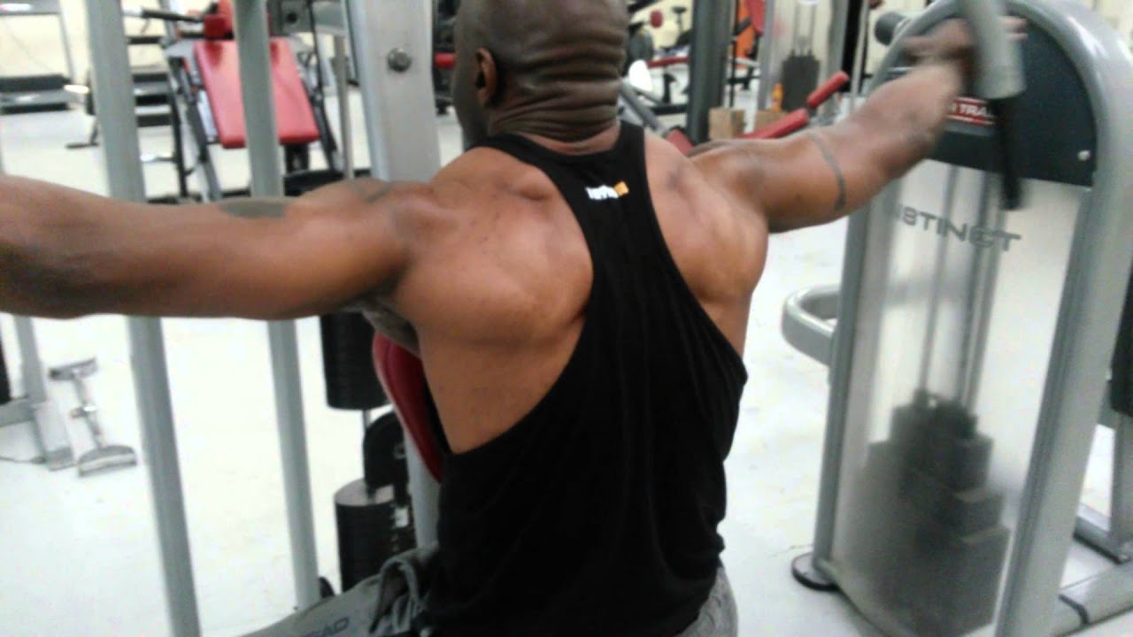 Personal Trainer Clive Fearon: One exercise to build and tone the ...