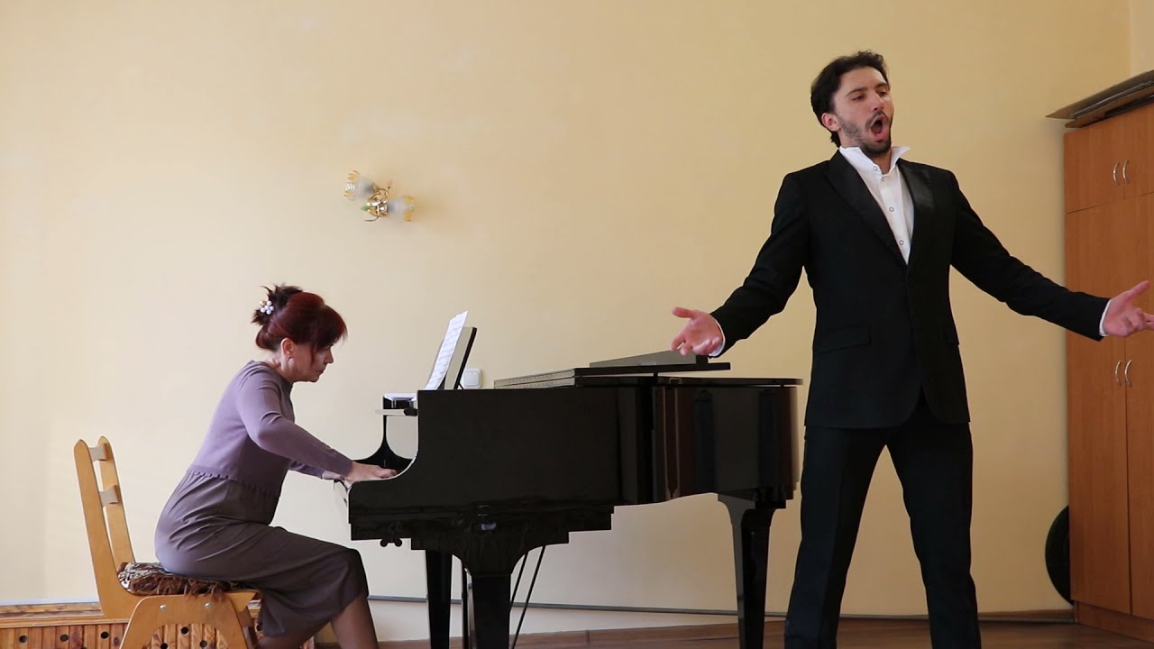 Daniil Buchka - "Zueignung" by Richard Strauss ("Dedication") - YouTube