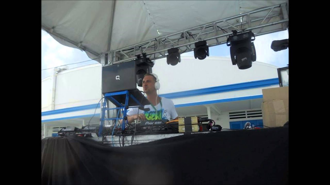Welcome to the Darkside We Have Techno Vol 1 - YouTube