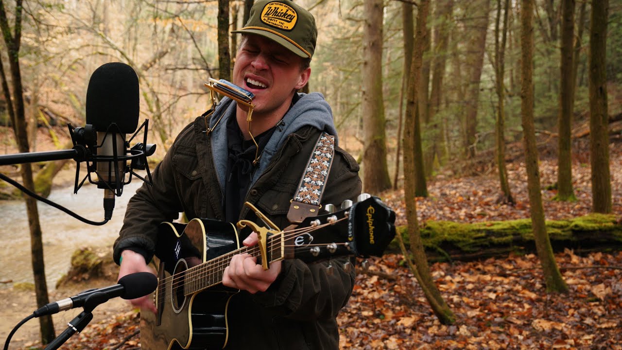 Max Alan - "Standing Still" - YouTube