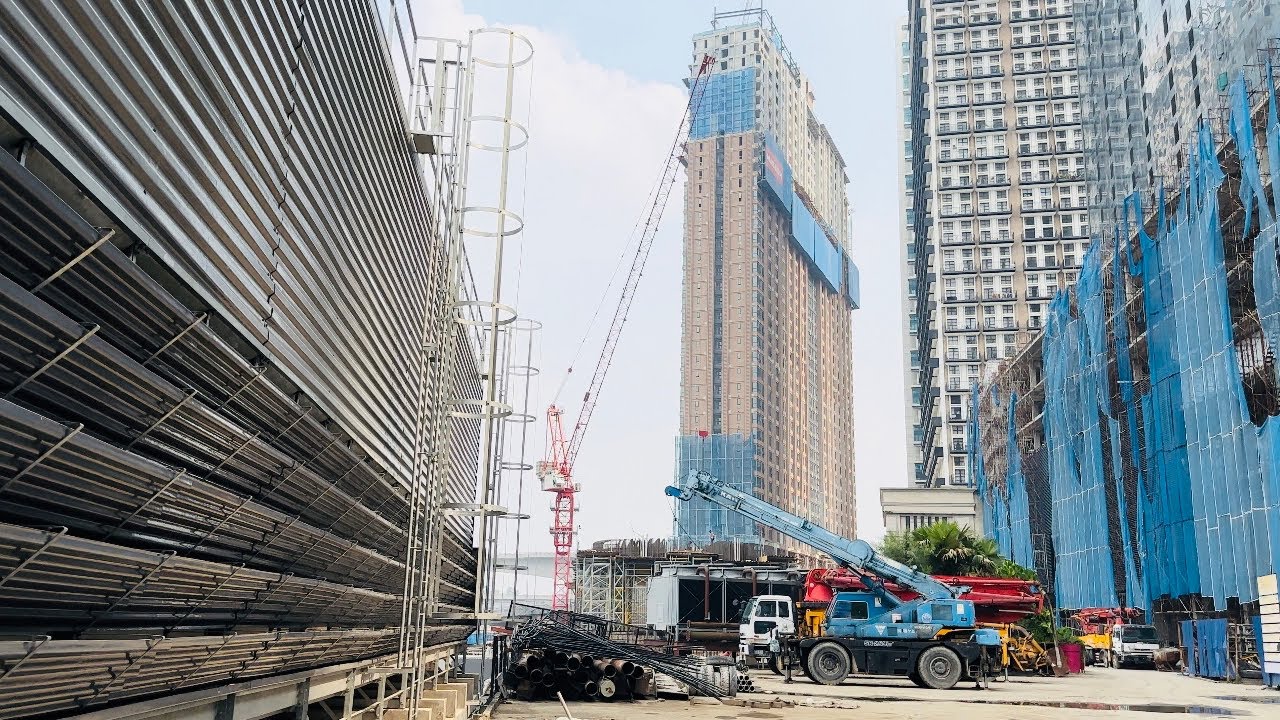 [4K60FPS] Empire City Myeg Tower (Malaysia) - YouTube