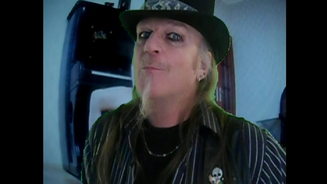 A Sight Too Right by Wild Bill Firehands * - YouTube