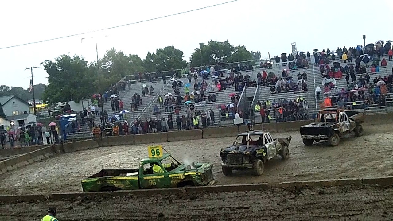 (Chain Stock Trucks)Carver County Fair MN 2017 - YouTube
