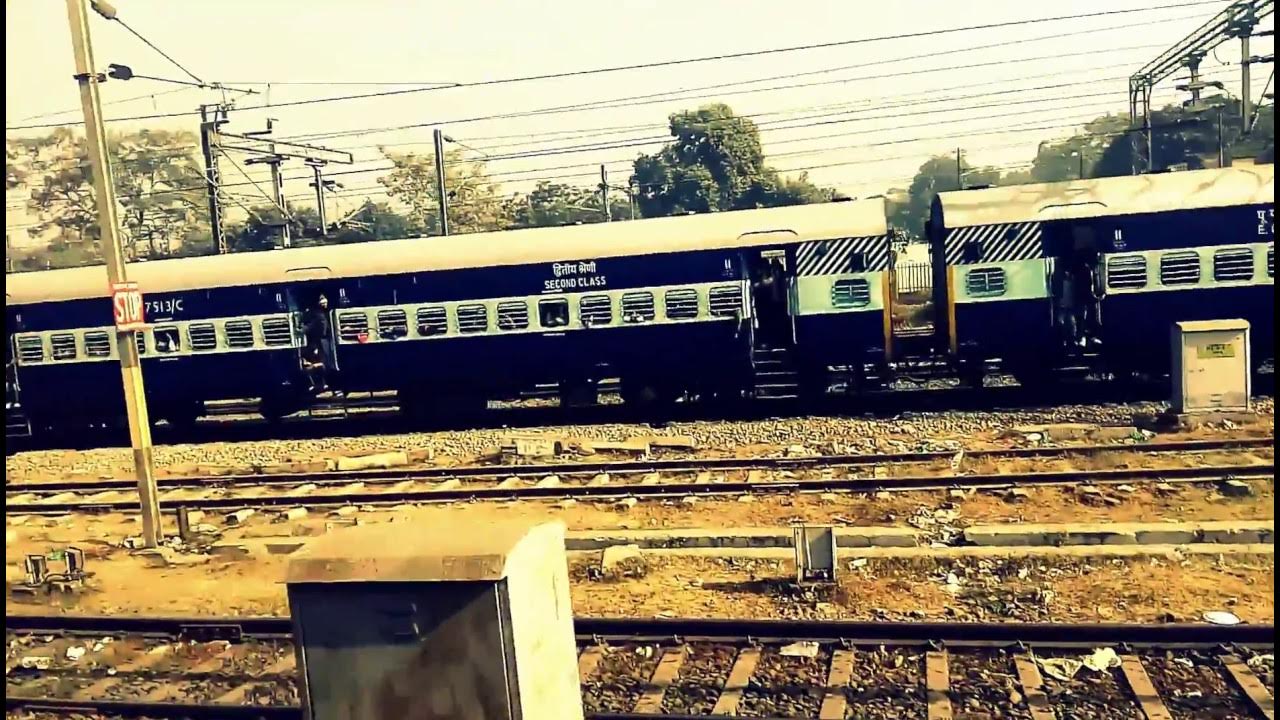 22407 Varanasi - Anand Vihar Garib Rath exp - YouTube