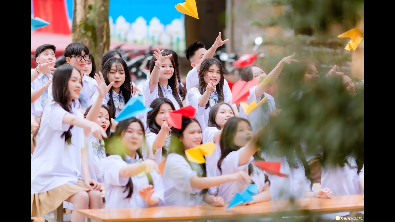 Kỷ yếu 12A6K37 THPT Hồng Lĩnh - YouTube