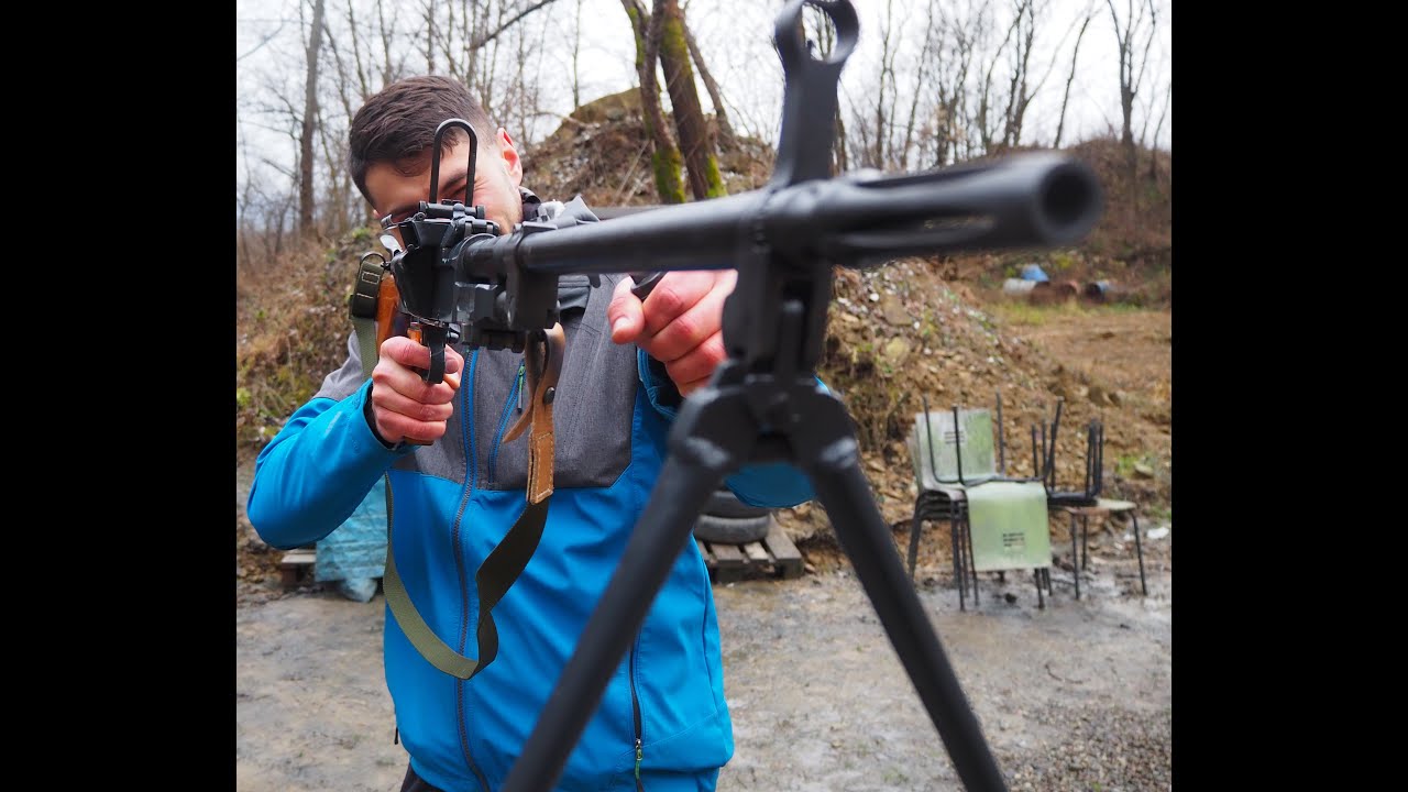 Czech universal machine gun UK59, 7.62 mm, single shots. - YouTube