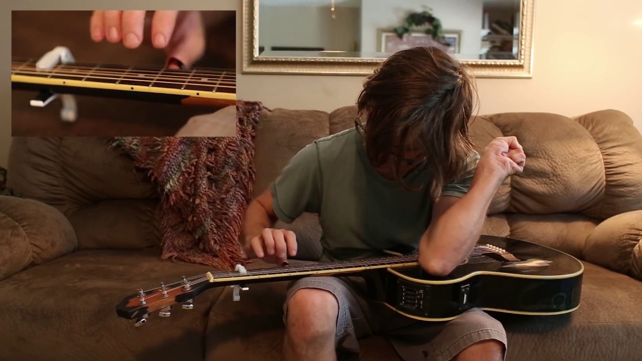 One Handed Guitar _ Guitar Tapping Progression - YouTube