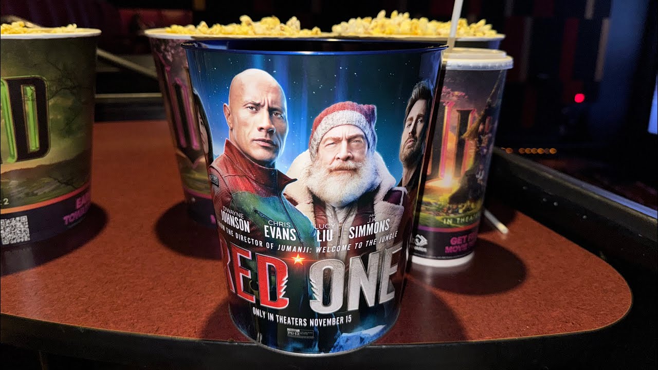 Red One AMC Popcorn Bucket Review!! - YouTube