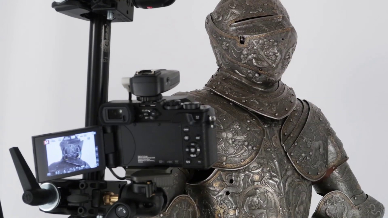 3D scanning the Parade Armour of King Erik XIV of Sweden. - YouTube