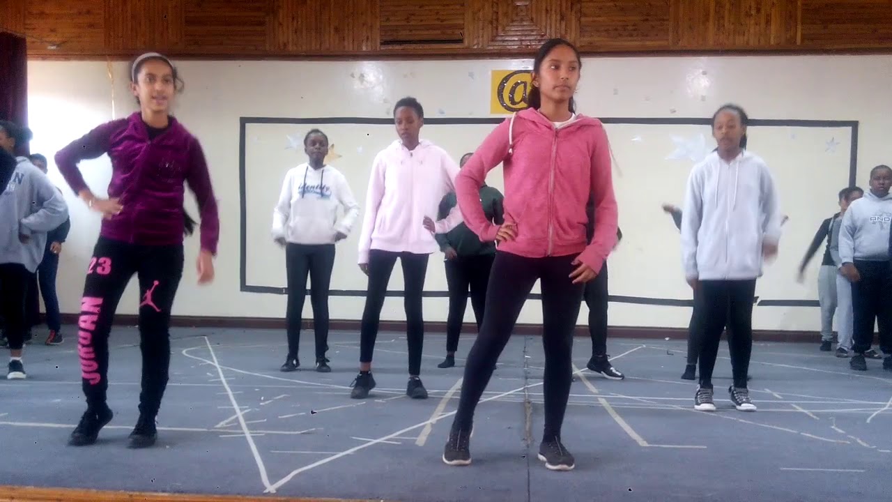 Year 7 dance mix - Prize Giving Day 2019 - YouTube