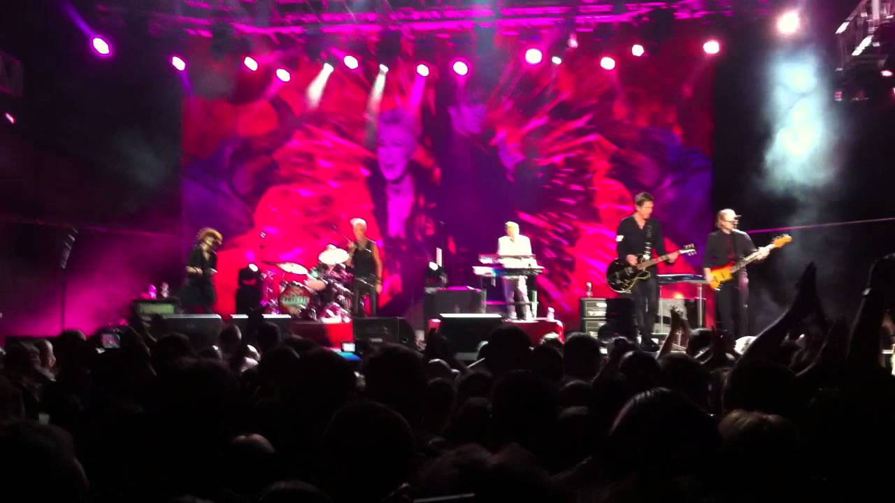 Roxette 2011 Budapest Dangerous a végén tavaszi szél - YouTube
