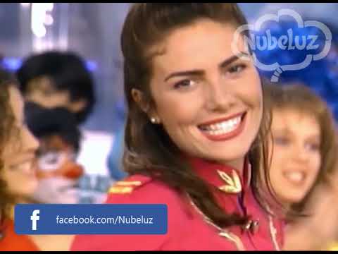 Que risa que me da (Almendra y Xiomy) - Nubeluz - YouTube