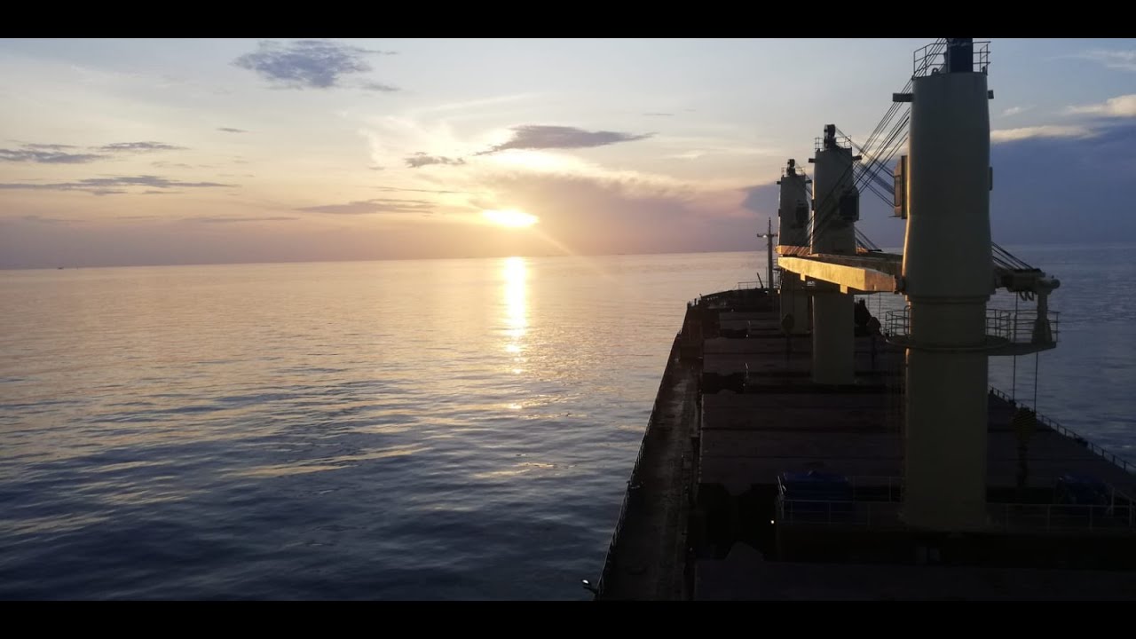 Mv "Transocean" is under loading at Thailand - YouTube