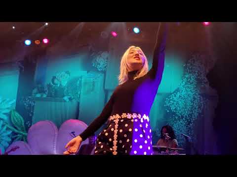 Julia Michaels - Heaven (Inner Monologue World Tour, Vancouver)