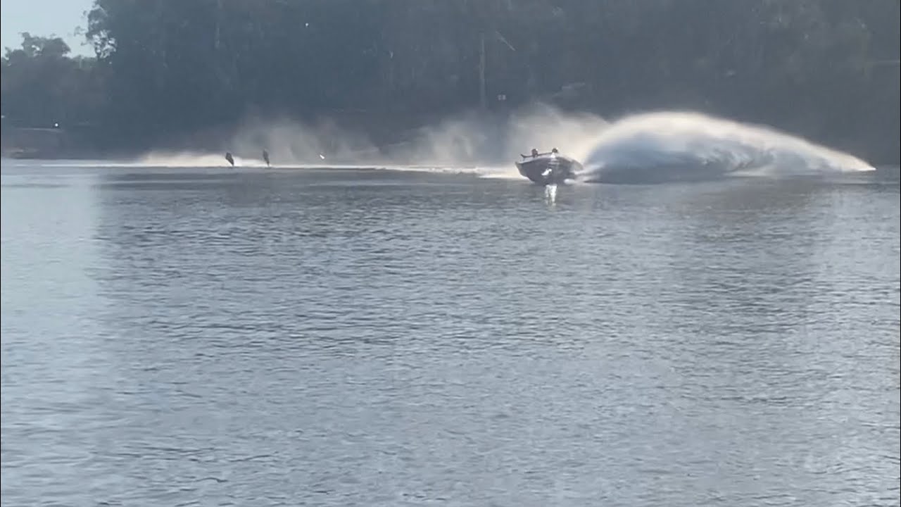 Supernova perfect corner at Southern 80 ski race 2023 - YouTube