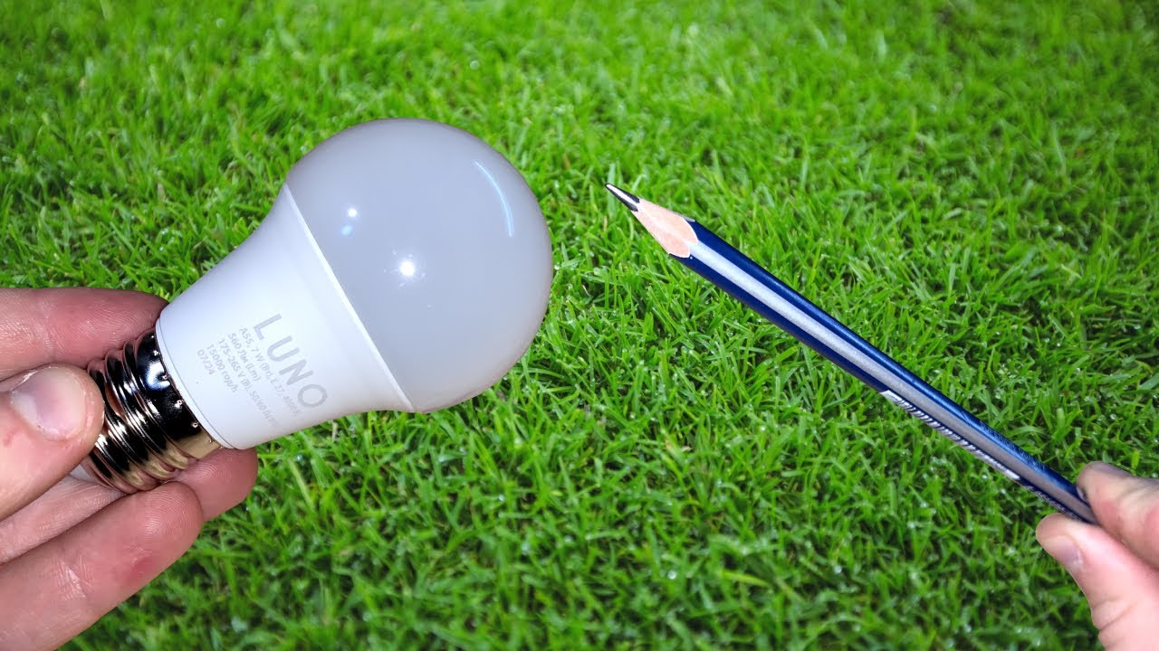 WHAT? Fix Your Light Bulb Easily with This Genius Pencil Trick! - YouTube