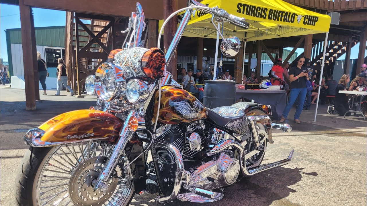 Sturgis 2024 day five Bike show, dirt drags and Jelly Roll Live - YouTube