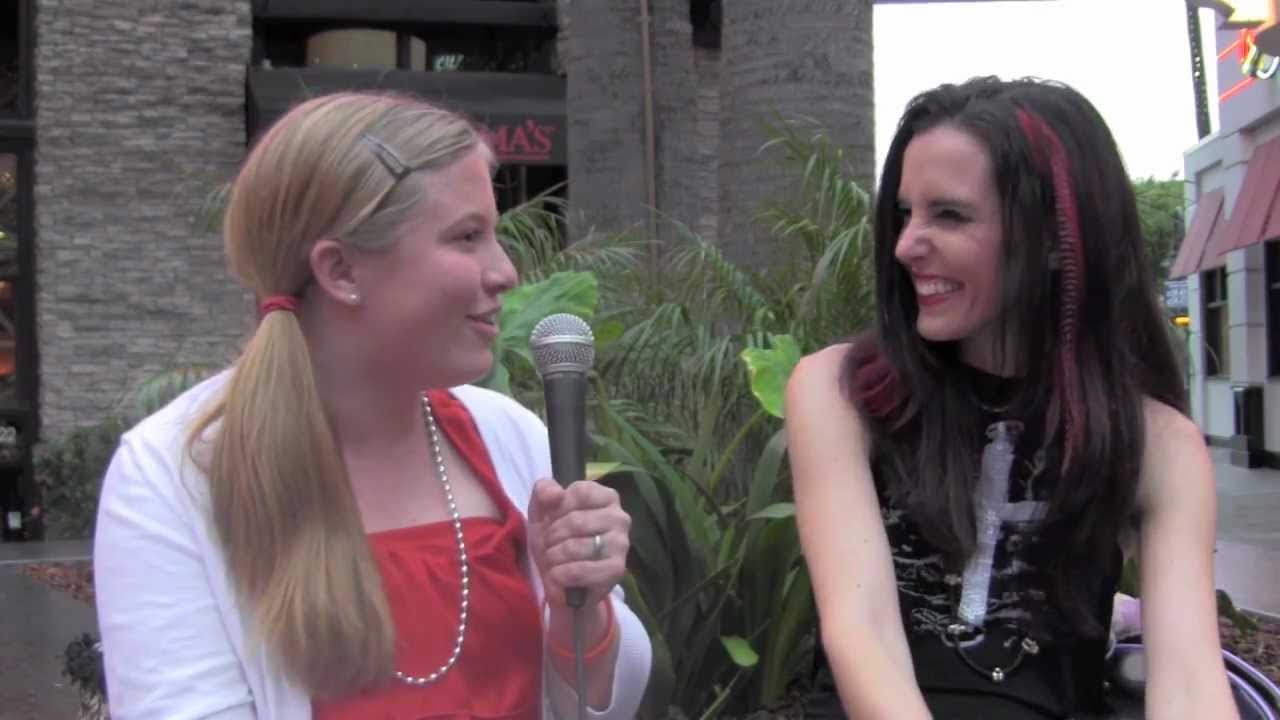 Alexx Calise Interview at City Walk - YouTube