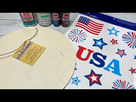 Patriotic Door Hanger || Using Window Clings || Just 1 EASY Craft - YouTube