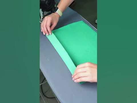 Обрабатываем низ изделия на оверлоке #швейная #шитье #сшить # ...