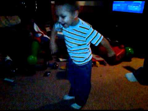 baby D dancing - YouTube