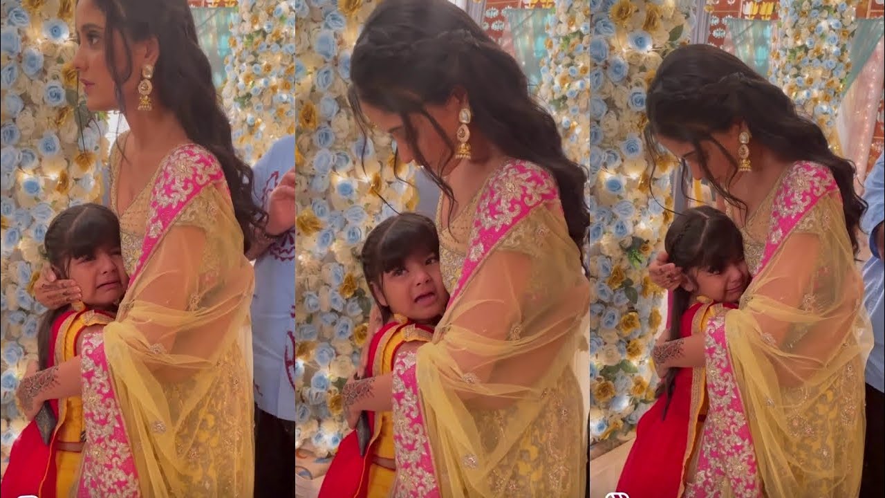 Ayesha Singh Aria Sakaria Crying At Last Day Shoot Video - YouTube