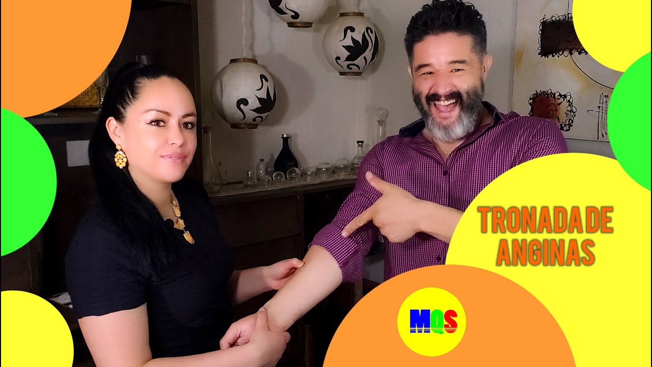Como Tronar Las Anginas Desde El Brazo Clipart