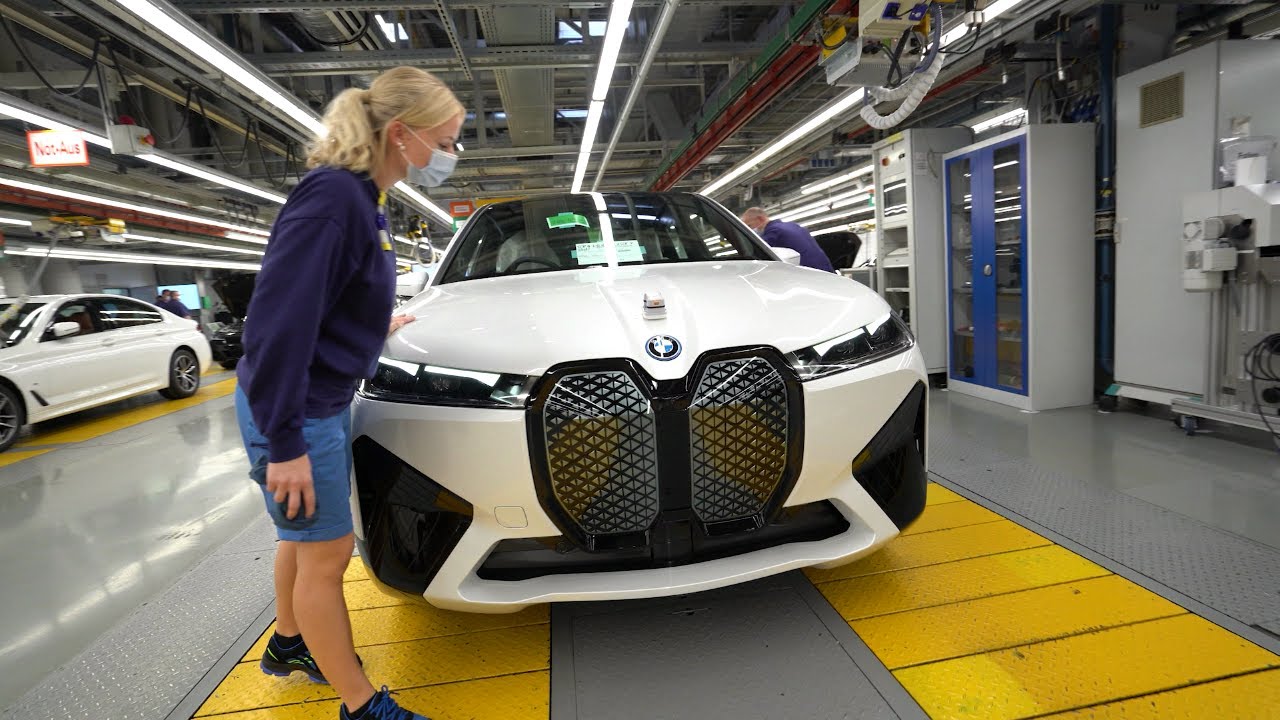 BMW IX - Production Line | FACTORY BODYSHOP & ASSEMBLY | - YouTube
