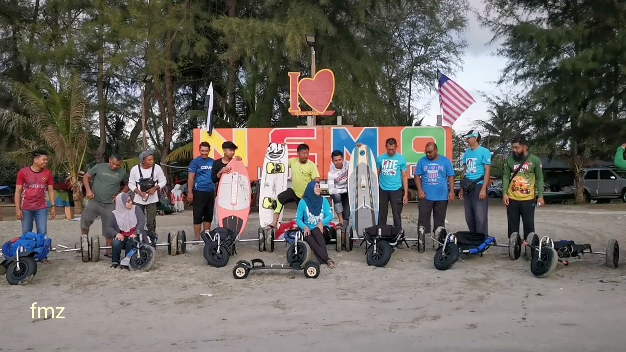 Pelayang Tegar Malaysia Kem Nemo Balok - YouTube