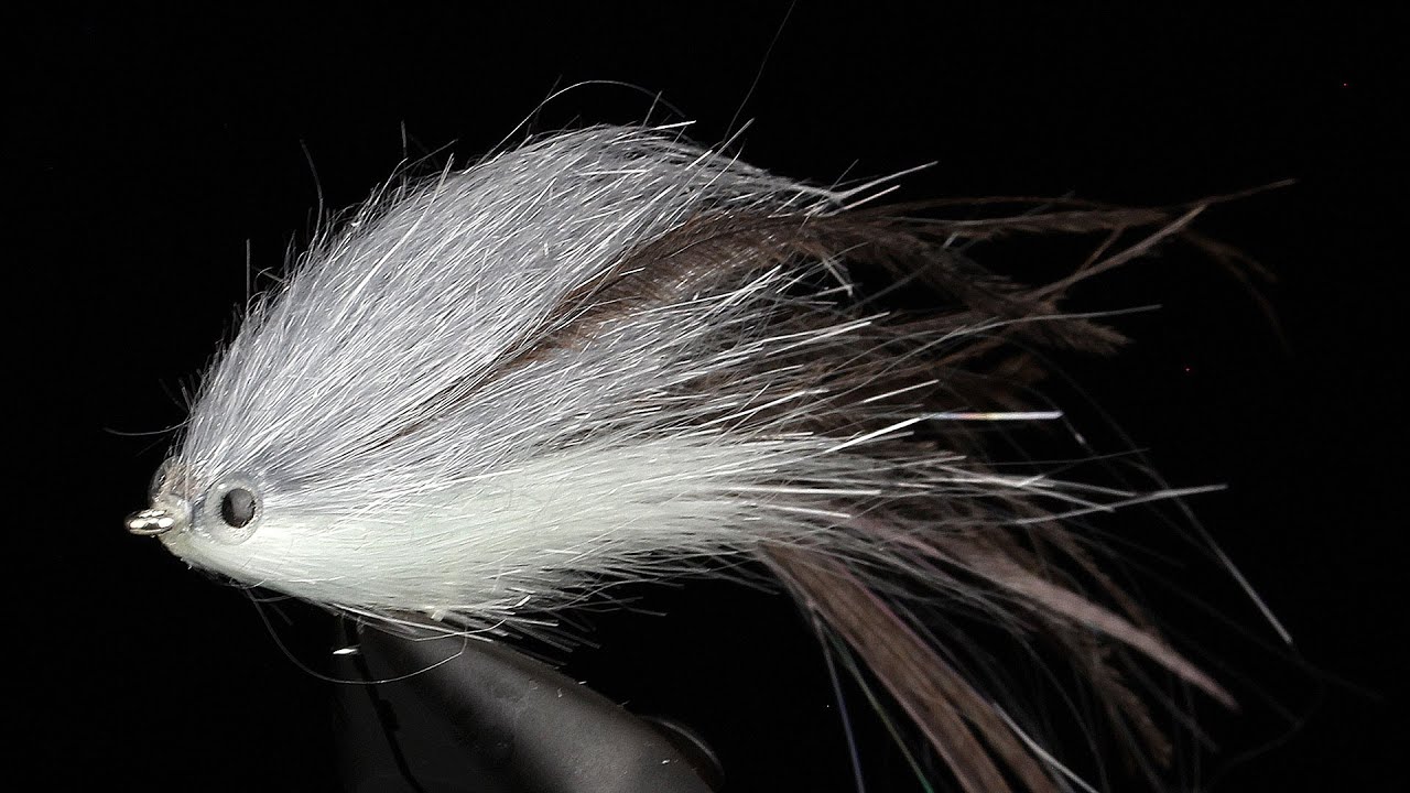 Polar Dubbing Streamer Fly - YouTube
