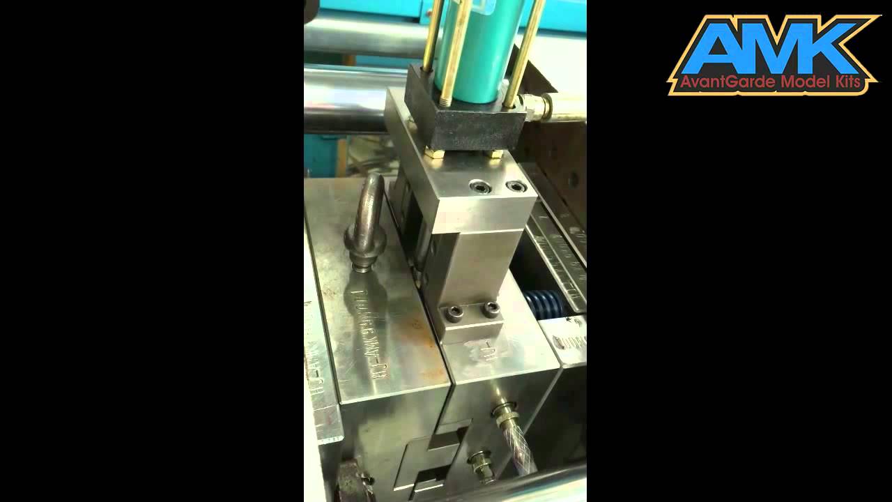 AMK R-33 Injection - YouTube