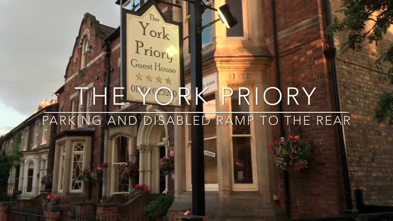 York Priory B&B and Old Ruin - YouTube