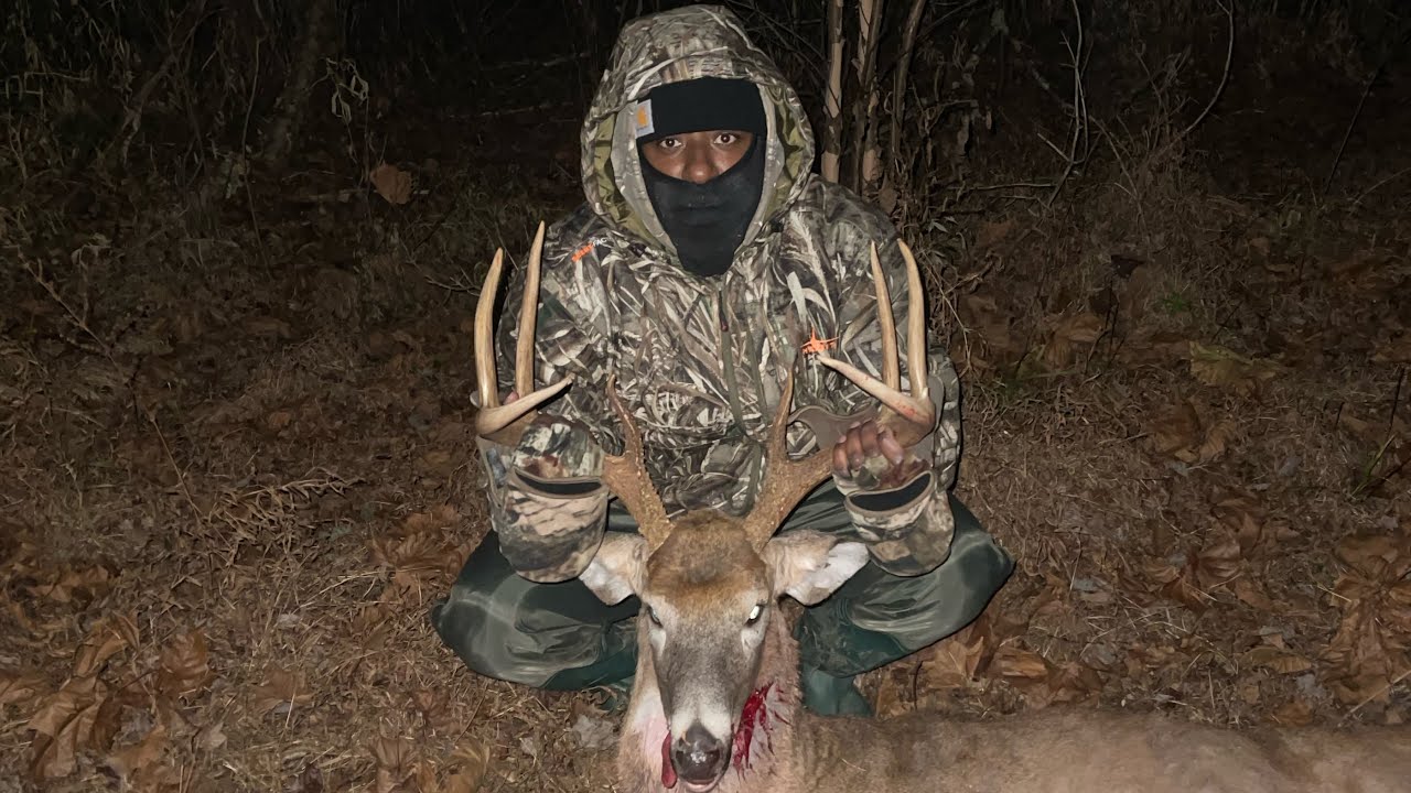 Prince George's County Maryland Rutting 9 Point Buck 11/17/22 - YouTube