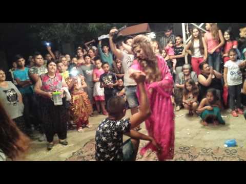 Nurten ve gunai kina gecesi