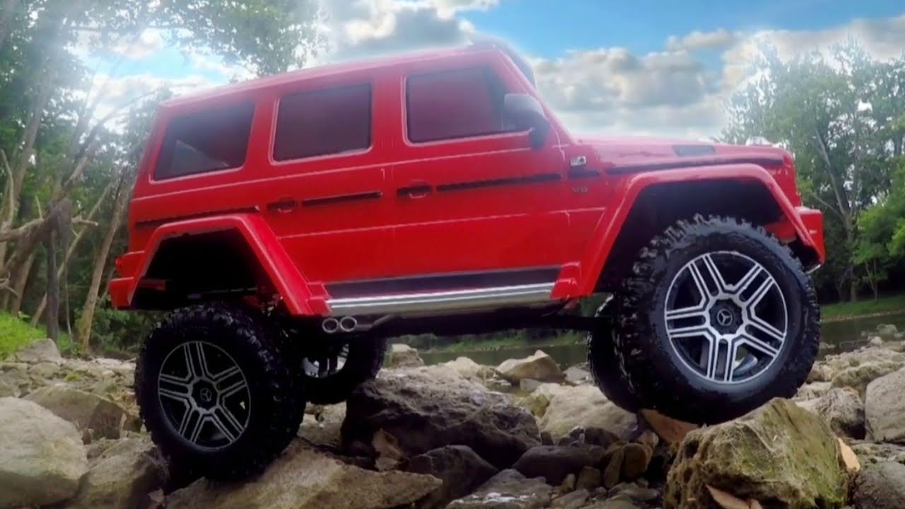 TRX4 G500 4X4 ON THE ROCKS - YouTube