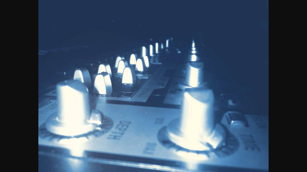 Alien Sound FX - YouTube