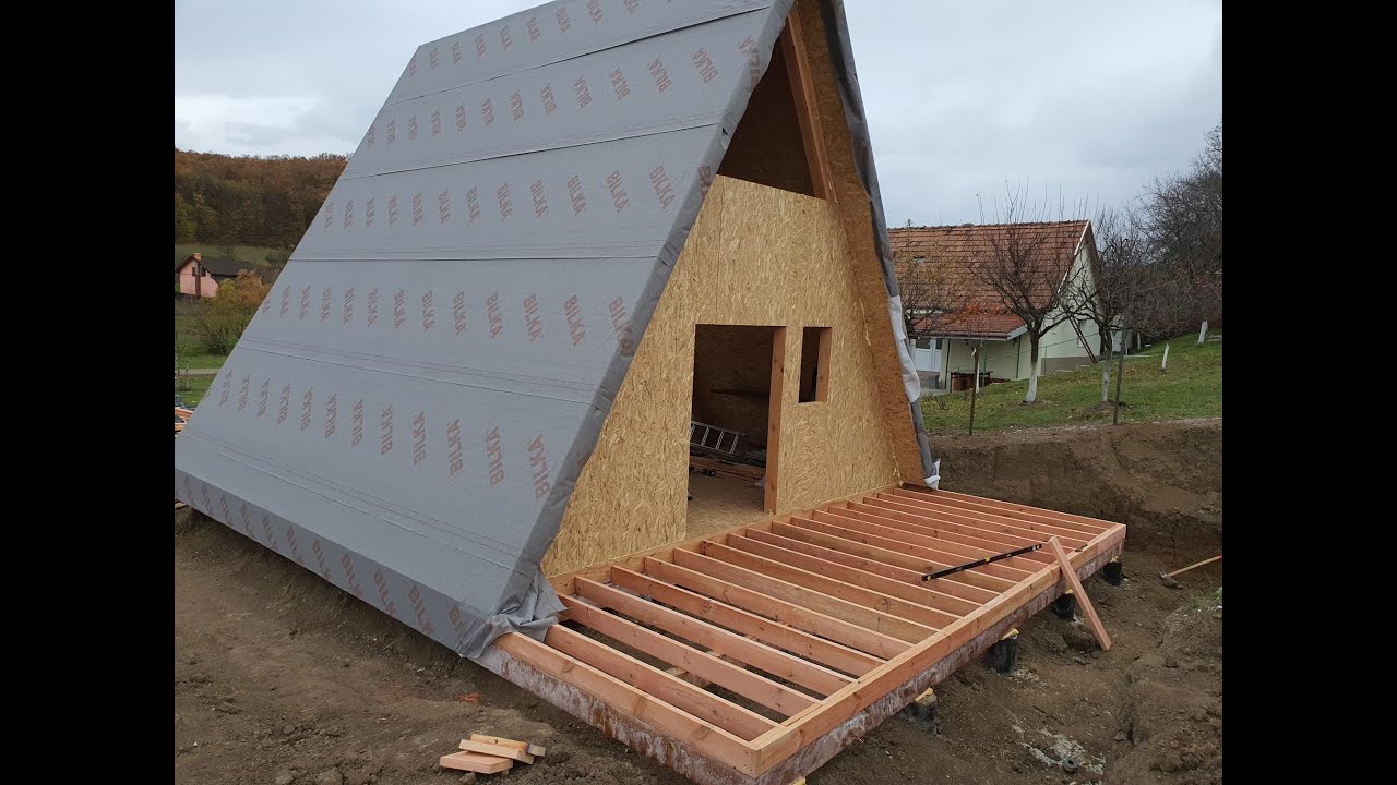 Constructie Cabana Tip A frame. 7 x 7 metri - YouTube