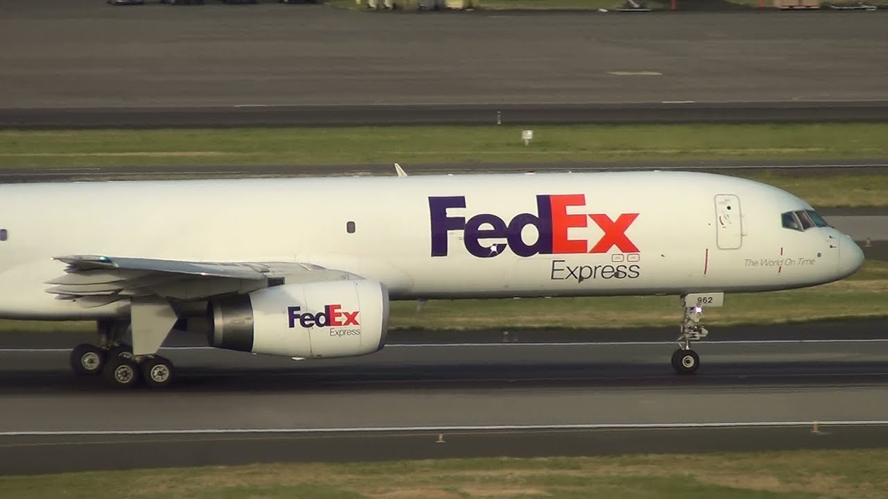 FedEx 757-200 [N962FD] Takeoff Portland Airport (PDX) - YouTube