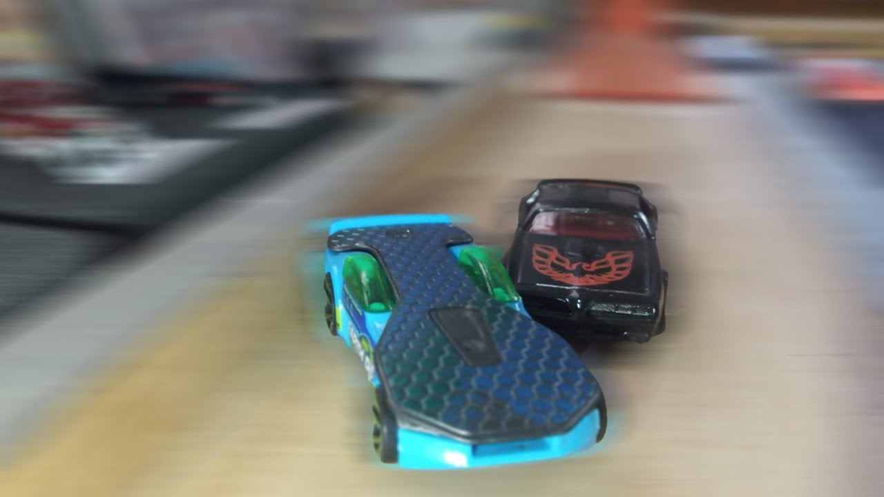 Batmobile vs Shaker Firebird vs S Reflex Grupo A J2 LCC - YouTube