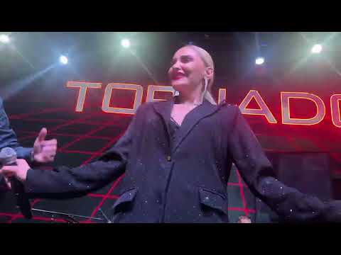 ElvinElvina - Mashup