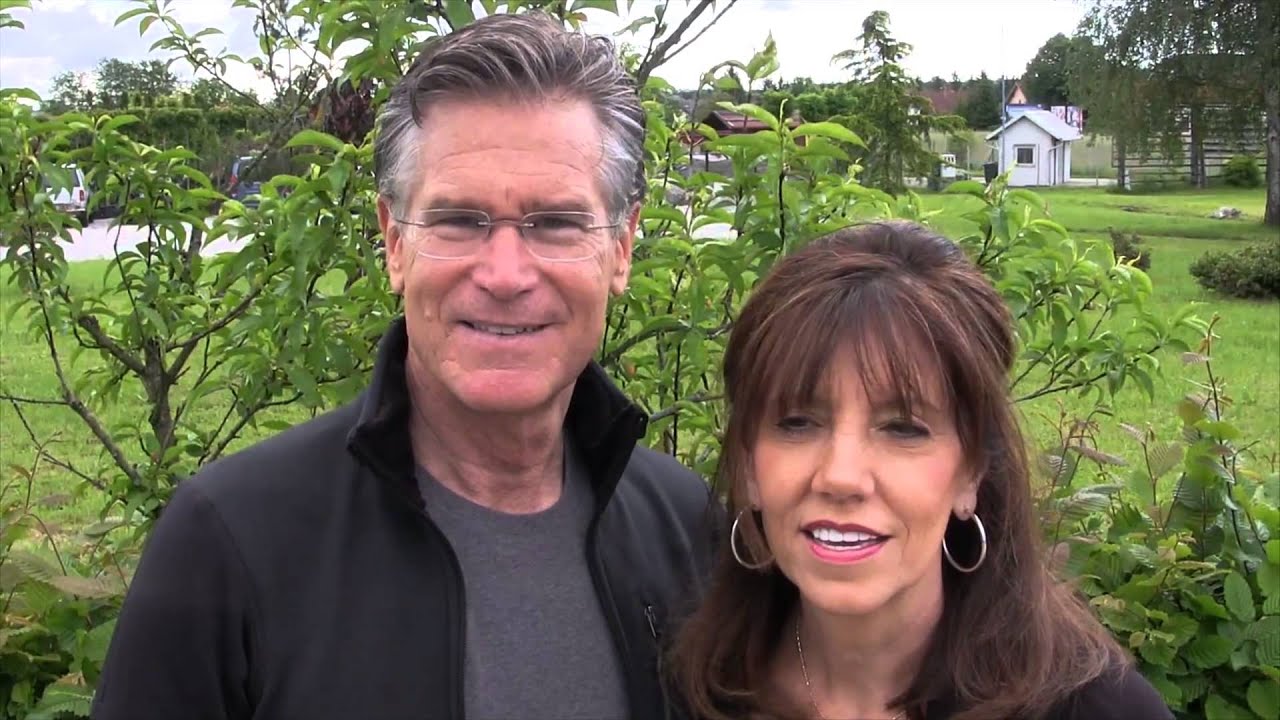 Junij 2013 Emerson in Sarah Eggerichs - YouTube