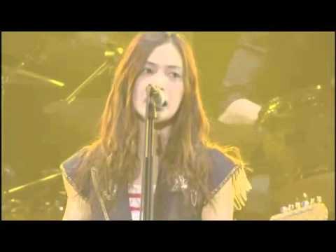 YUI Lock On Live - YouTube