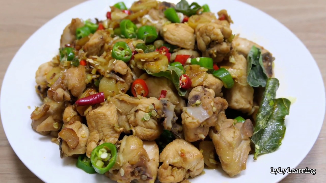 ឆាក្តៅព្រៃសាច់មាន់ Cambodian Stir Fried Spicy Chicken Recipe - YouTube