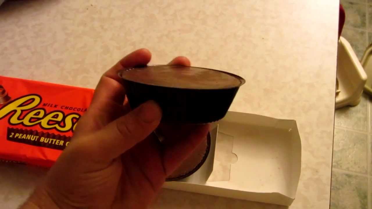 1 Pound Reeses Peanut Butter Cup unboxing YouTube 1-pound-reeses-peanut-butter-cup-unboxing-youtube
