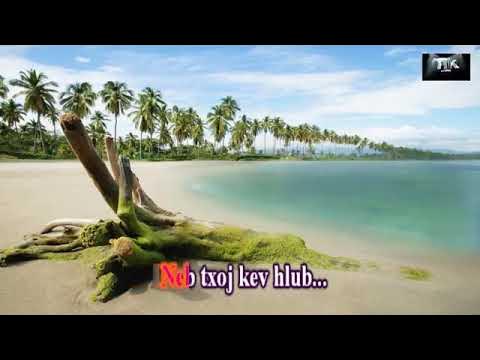 Niam Thiab Txiv Txoj Kev Hlub Karaoke - YouTube