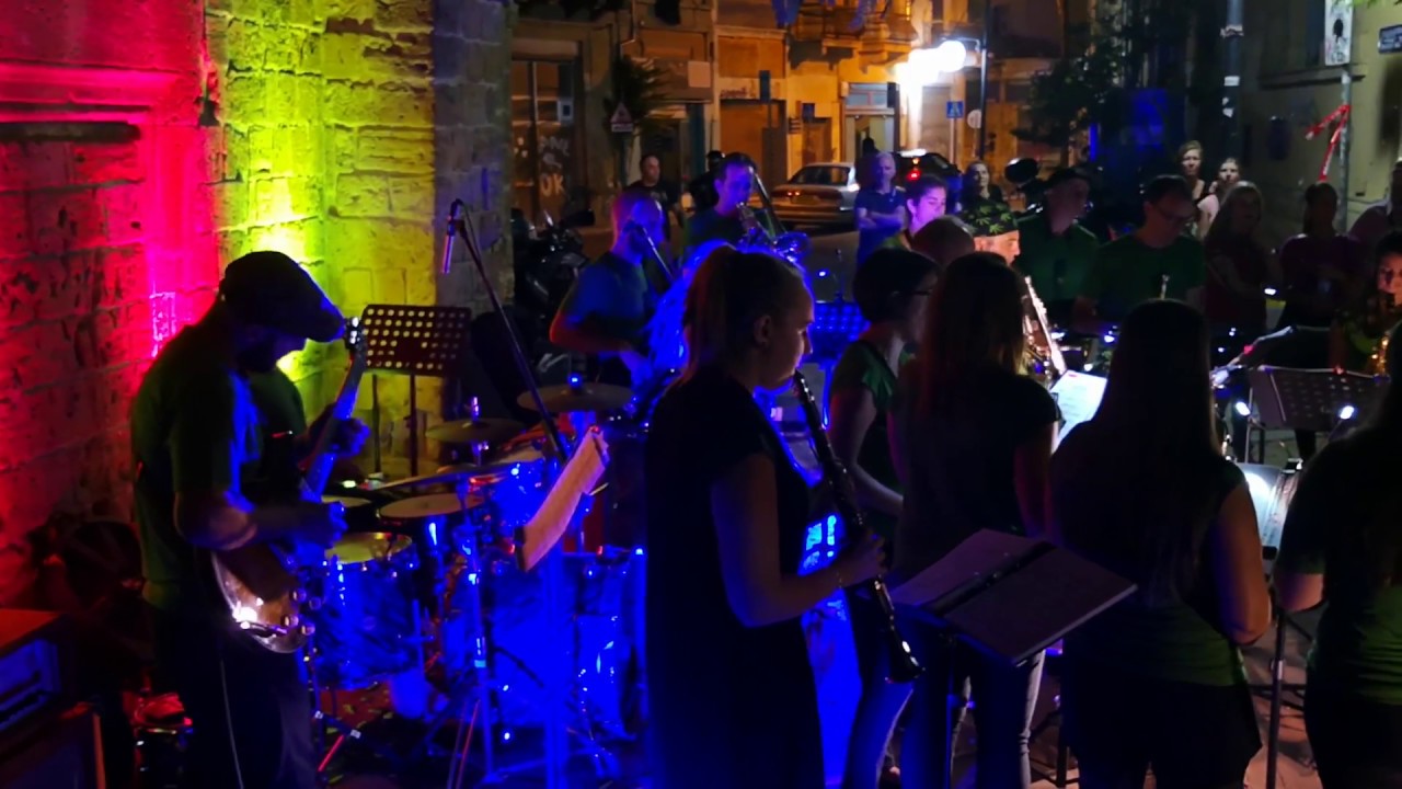 Windcraft Band // Eye of the Tiger - YouTube
