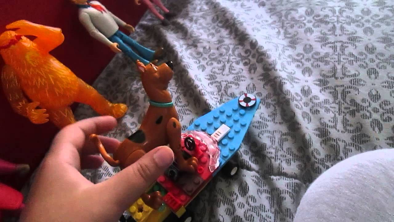 scooby doo toys dancing - YouTube