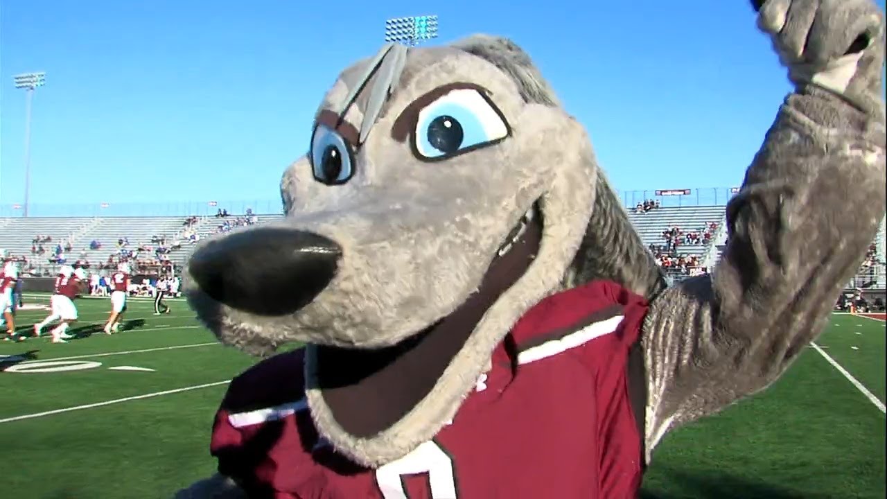 SIU beats Indiana State in regular season finale - YouTube